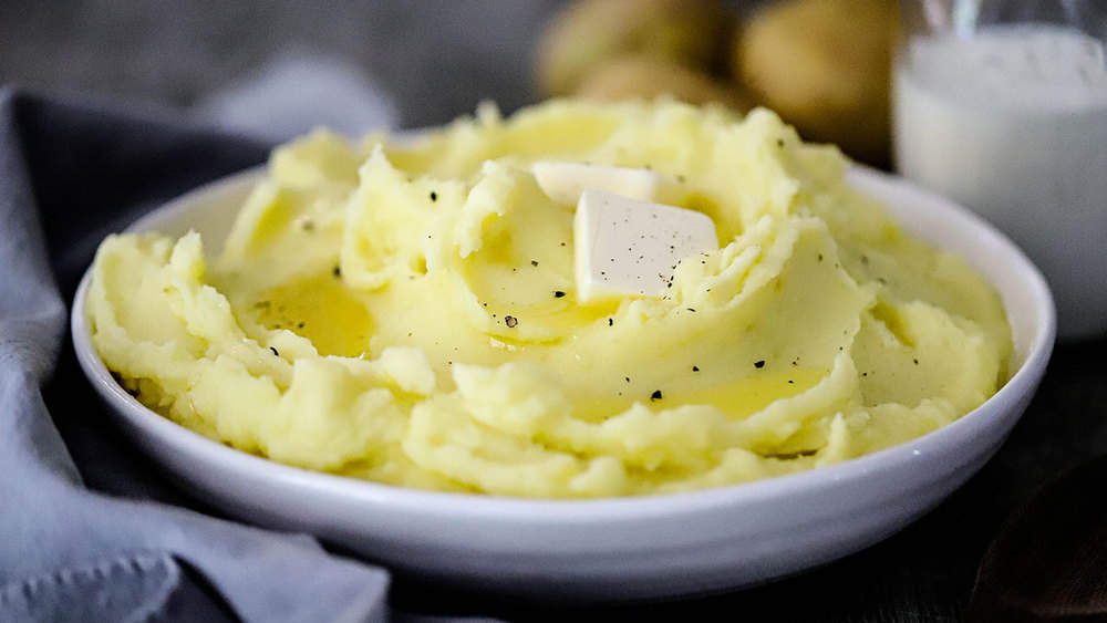 Best Mashed Potatoes (With Video) | How To Feed A Loon
