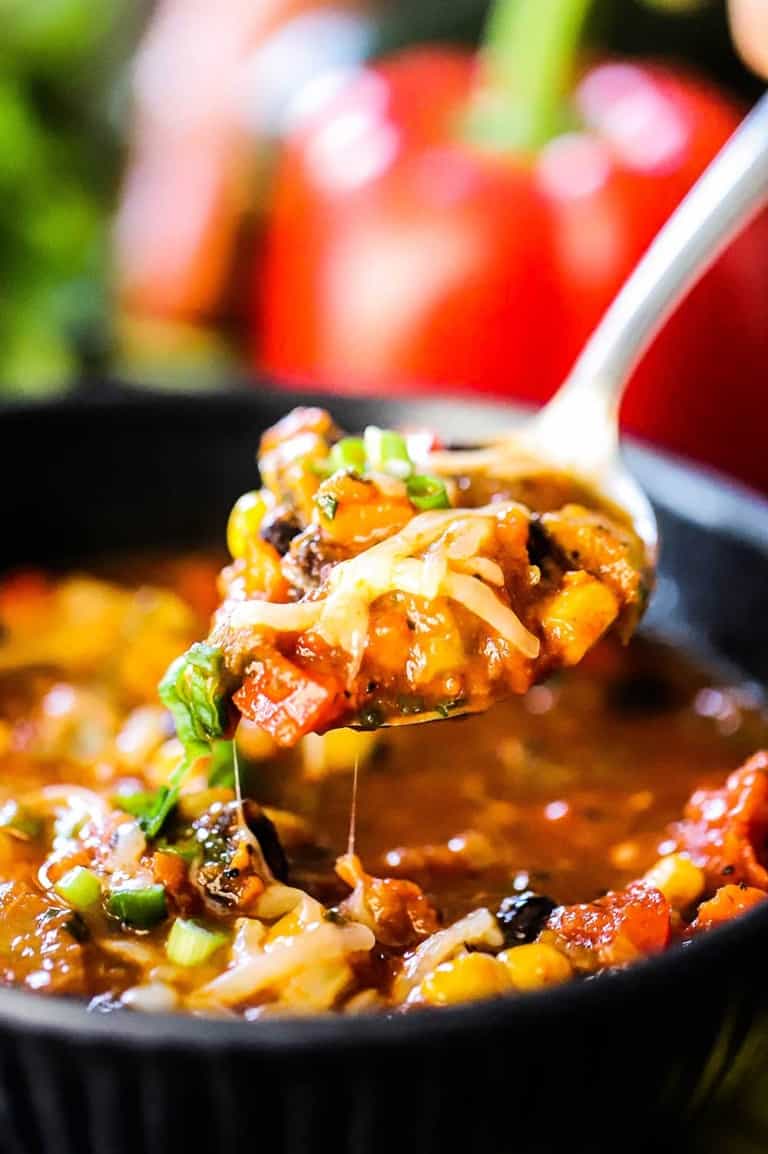 Vegetarian Chile with Black Beans (with VIDEO) | How To Feed A Loon