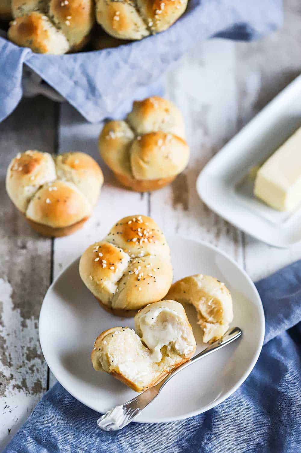 Cloverleaf Dinner Rolls | How To Feed A Loon