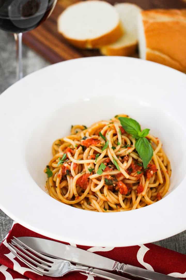 Best-Ever Classic Pasta Pomodoro | How To Feed A Loon
