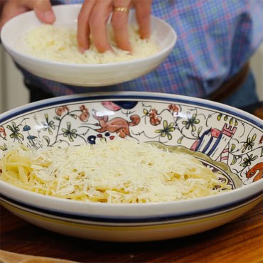 Tonnarelli Cacio e Pepe (with VIDEO) | How To Feed A Loon