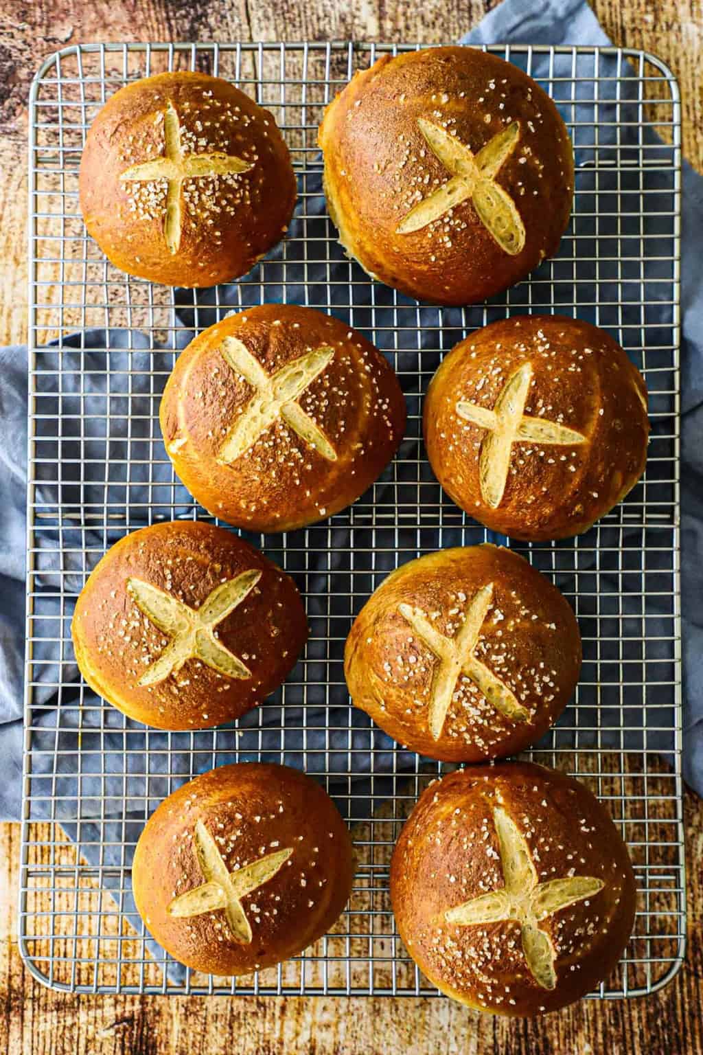 Homemade Pretzel Buns | How To Feed A Loon