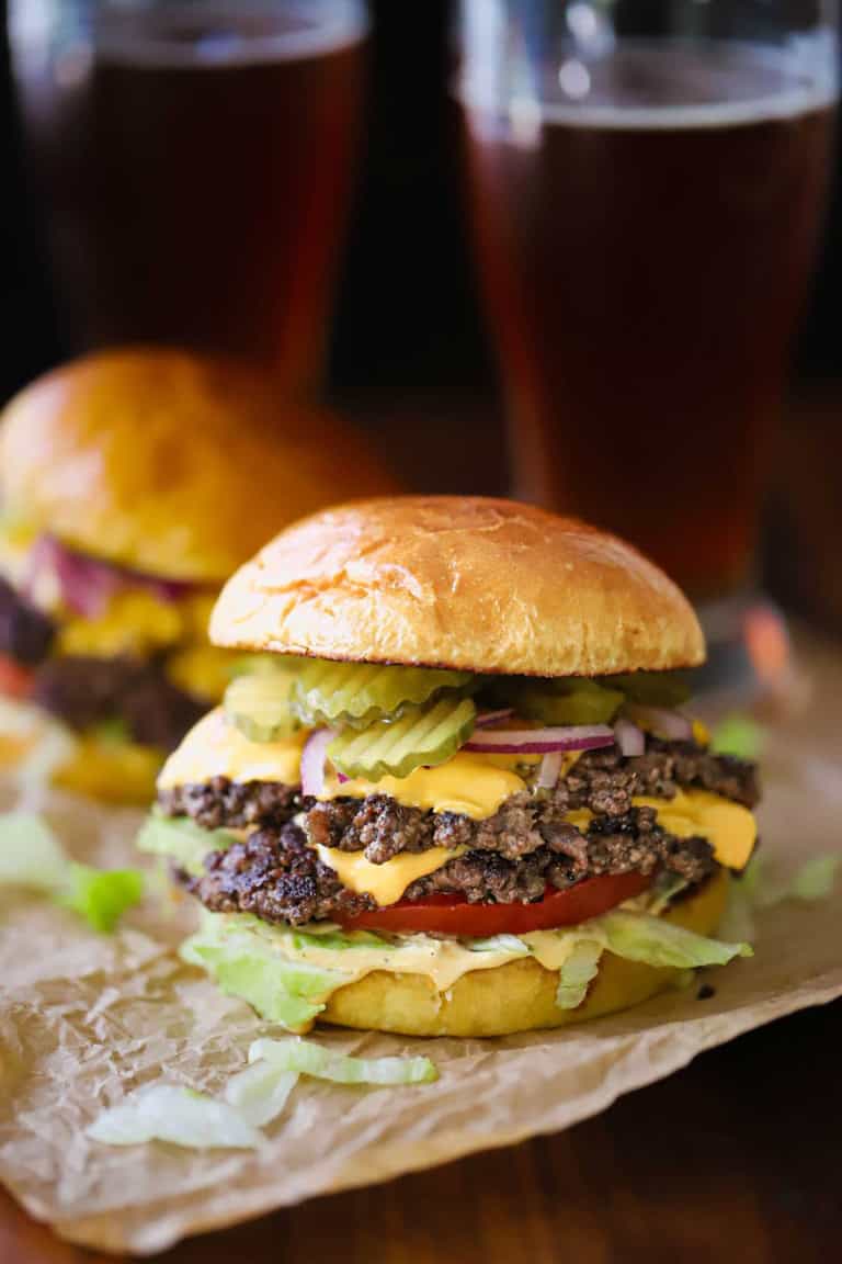 Best-Ever Smash Burger | Crispy, Juicy, and Easy to Make | How To Feed ...