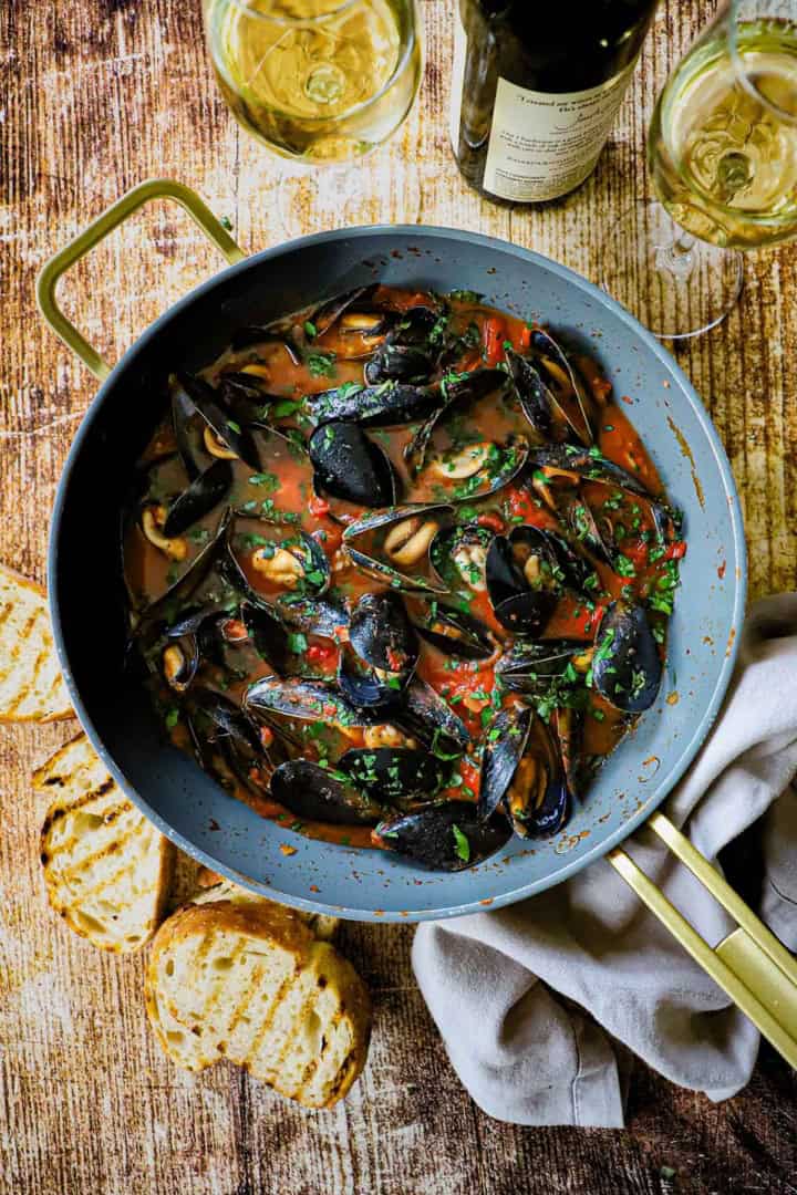 Easy Mussels Marinara Recipe | How To Feed A Loon
